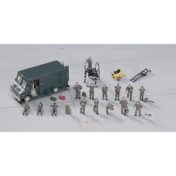 Hasegawa - 1/72 US Pilot & Ground Crew Set online | Modelomondo
